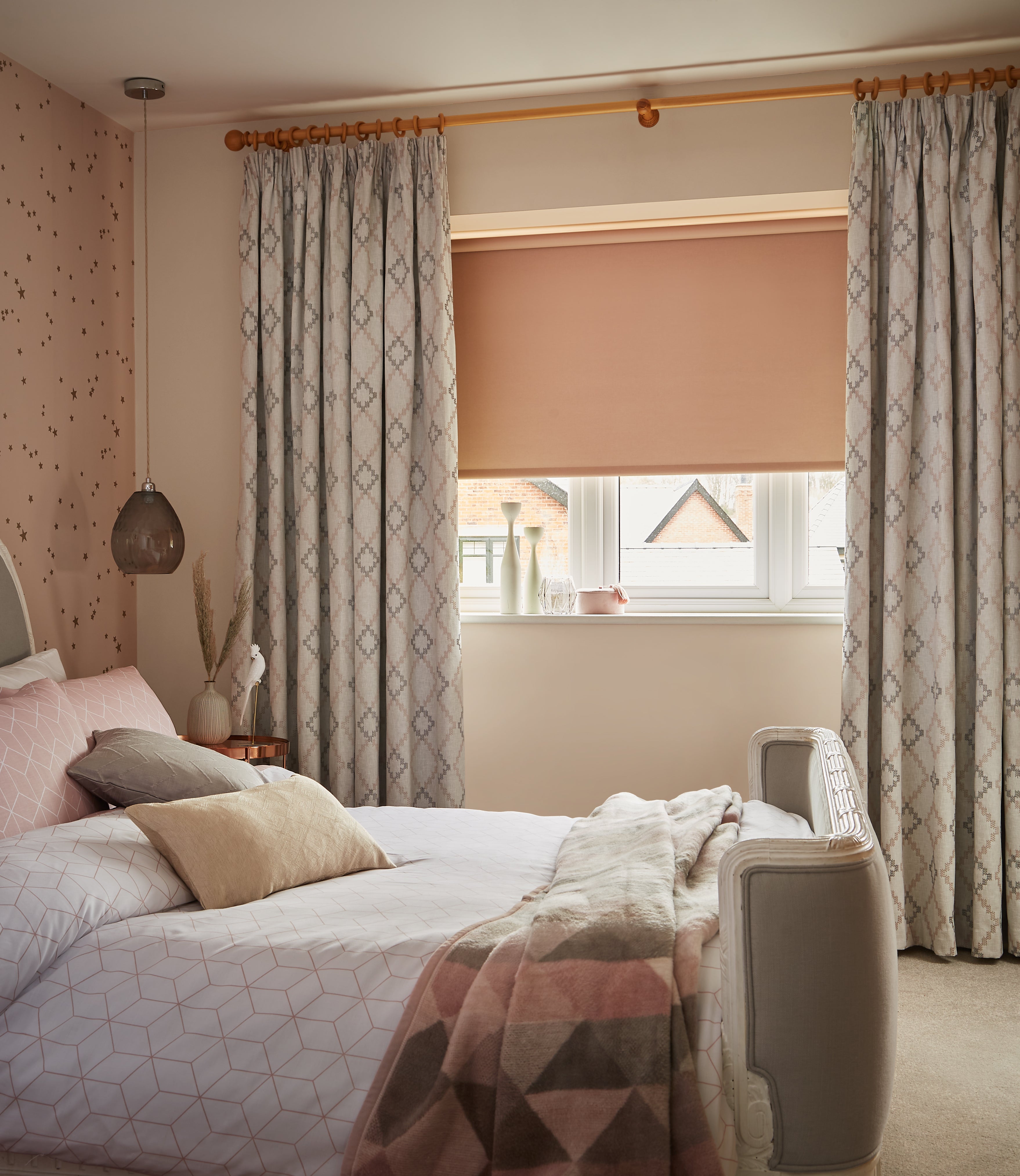 Pencil Pleat Curtains in Aberdeen - Classic Gathered Style – Aberdeen ...